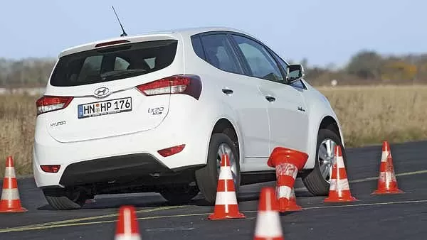 Hyundai ix20: Pieni tila-auto vai tilava pikkuauto? | Auto Bild Suomi7