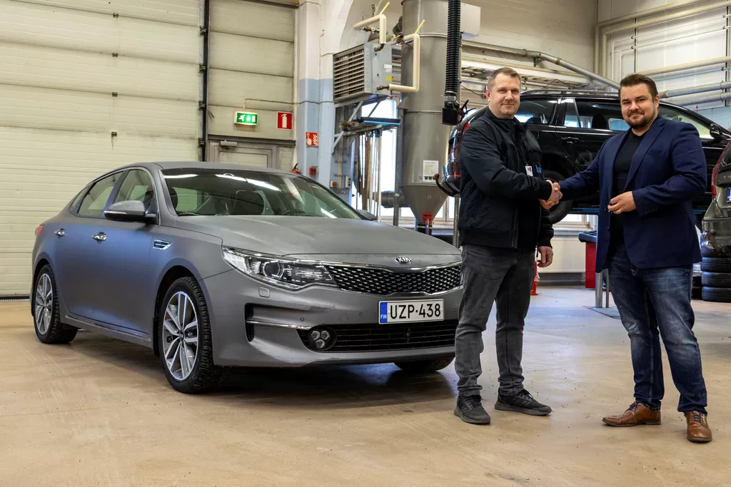 Astara Auto Finland: Lahjoitti kuusi Kia-autoa koulutuskäyttöön ...